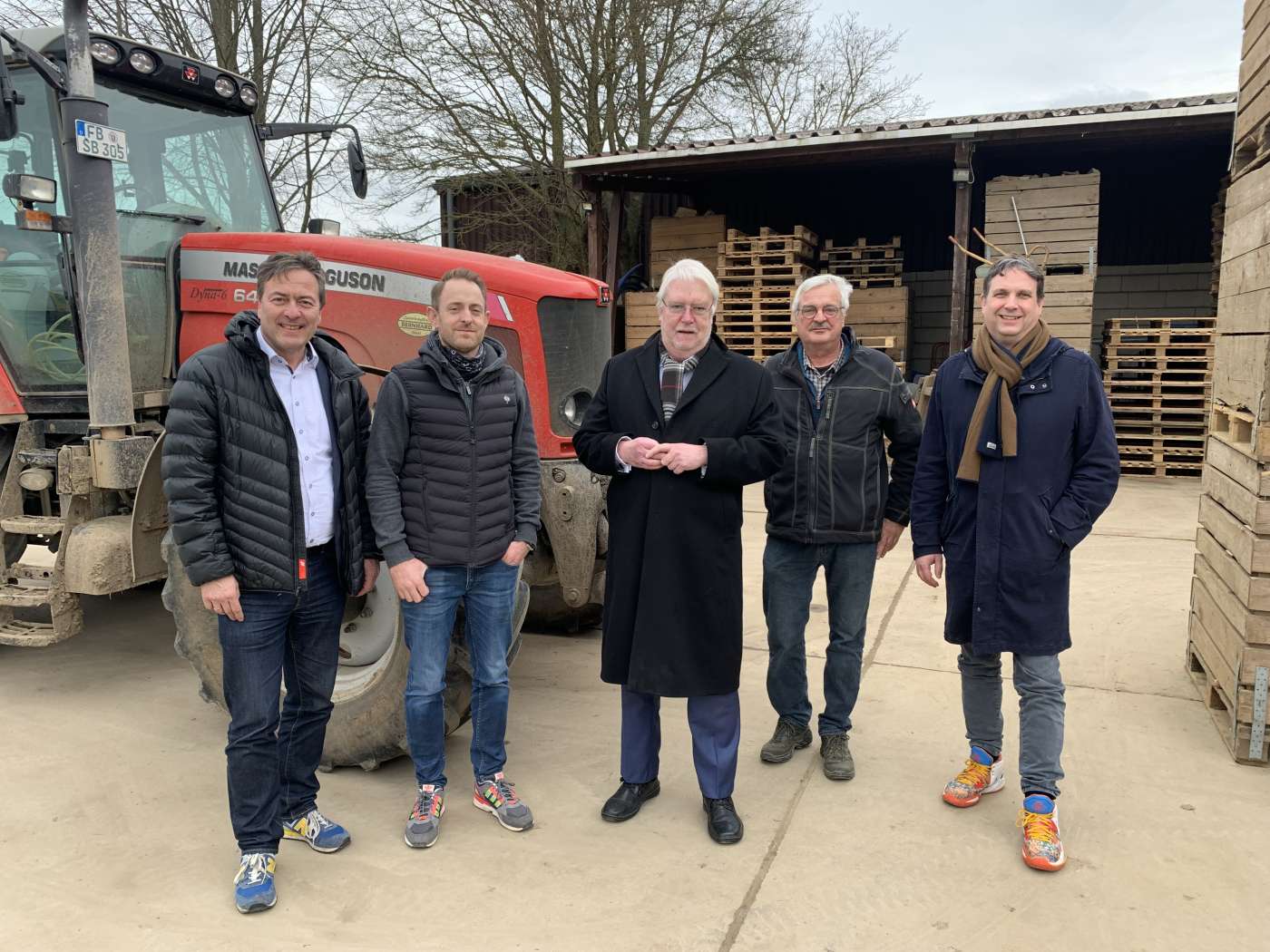 FDP Wetterau besucht Landwirtschaftlichen Betrieb Bernhard GbR | FDP ...